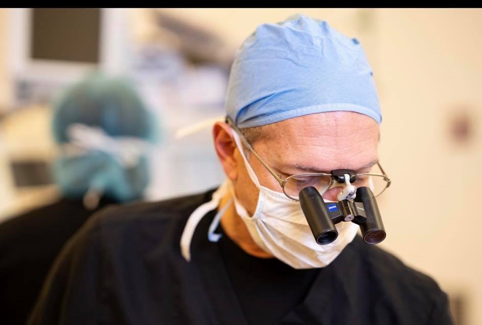 Plastic Surgeon Hollidaysburg & State College | Dr. Louton